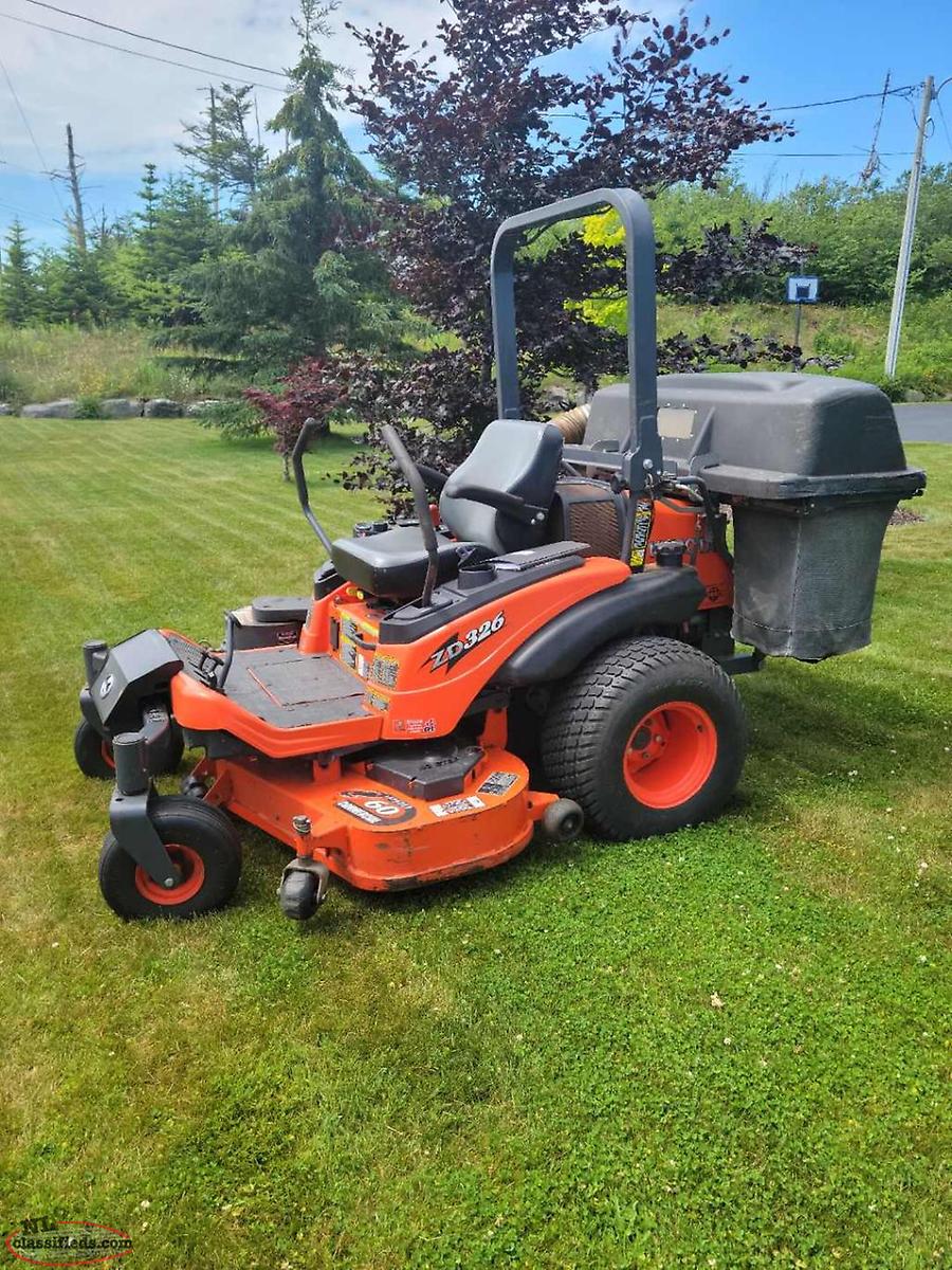 2012 Kubota ZD326 Pro Mower with Side Blower and Grass Bag System ...