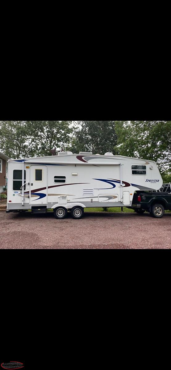 5th wheel camper - Embree, Newfoundland Labrador | NL Classifieds