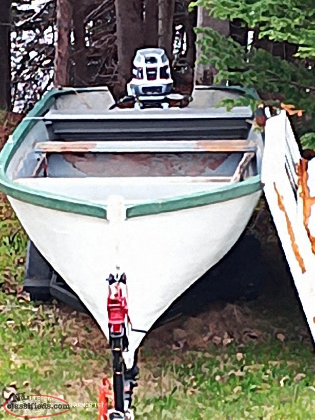 18' Fiberglass Boat And 35hp Motor On Trailer - Northern Arm ...