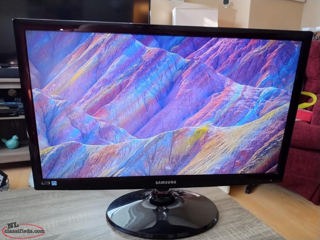 Samsung Series 3 LED Computer Monitor 23" - St. John's, Newfoundland ...
