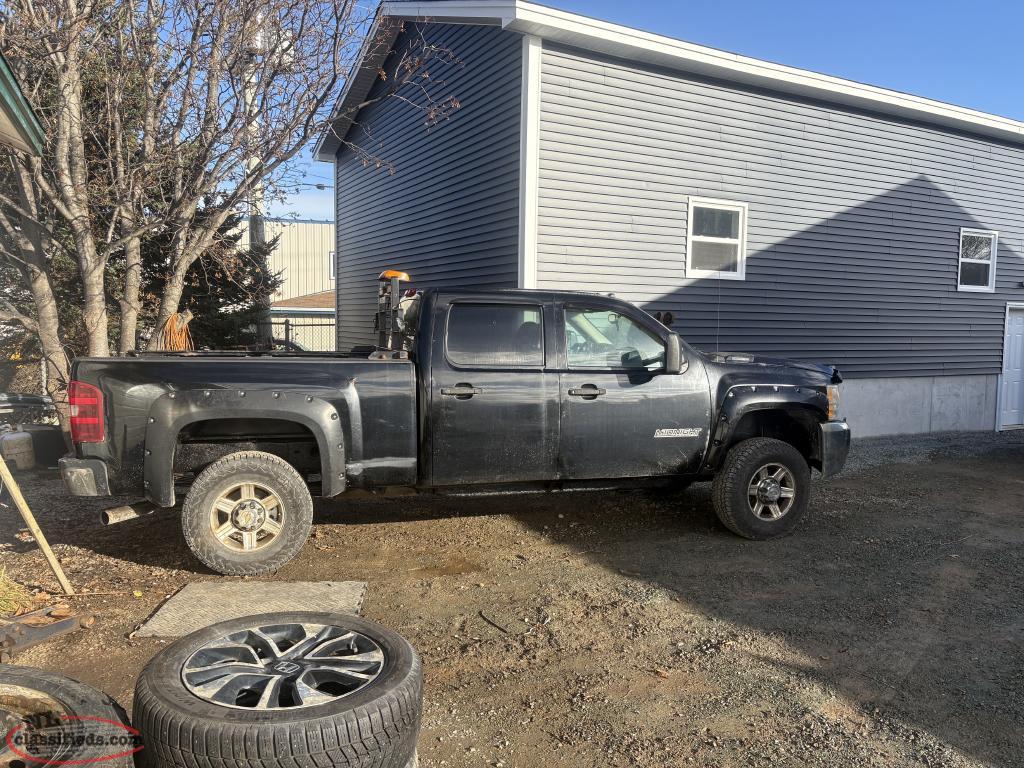2009 Chevy 2500 / Boss Plow - Cbs, Newfoundland Labrador | NL Classifieds