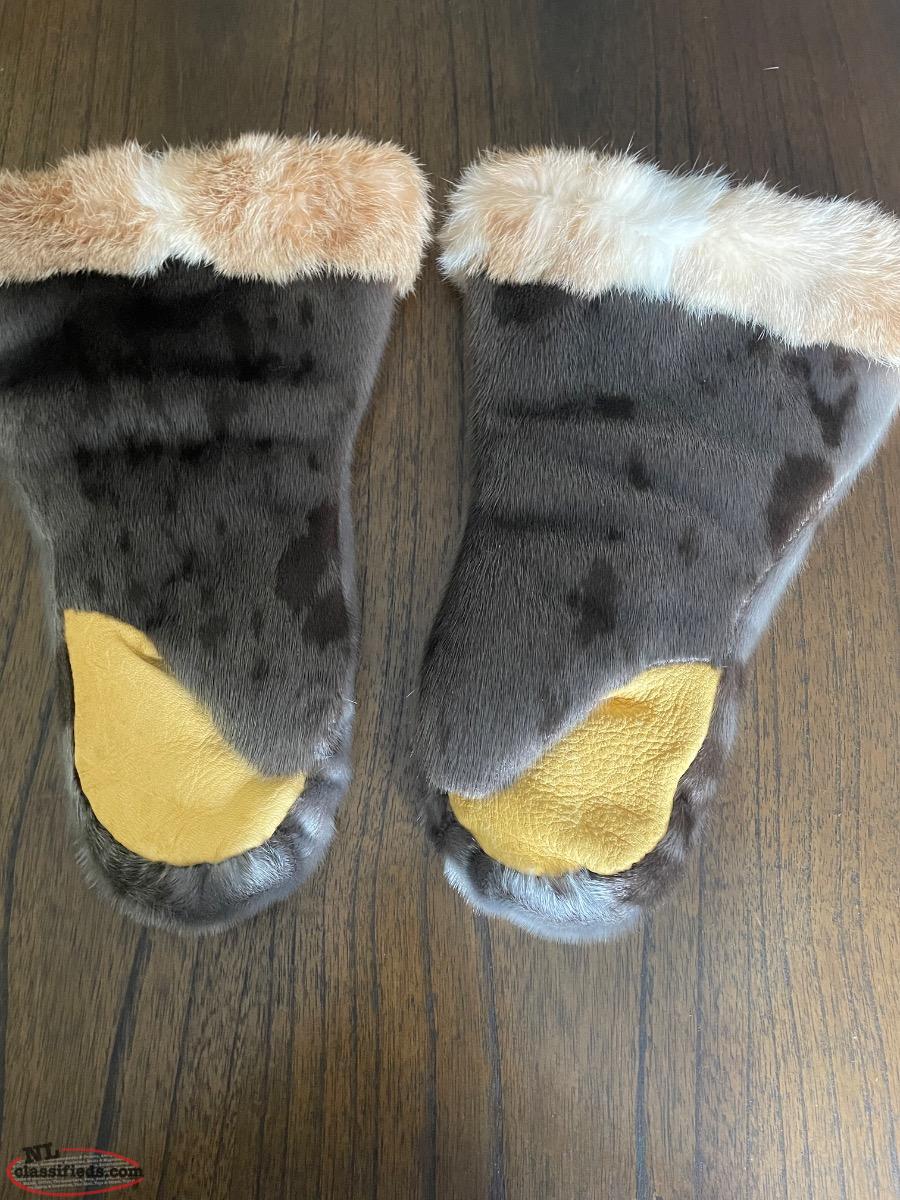 Authentic Seal Skin Mittens Womens - Northern Arm, Newfoundland ...
